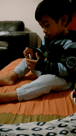 My two year old brother can use a fidget spinner..... Nobody taught him ...