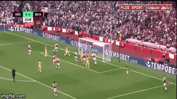 Arsenal 1- 0 Braiton - first half - Imgflip
