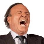 Julio iglesias Gritando de dolor Meme Generator - Imgflip