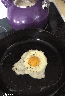 The thing every cast iron user wants to see. - Imgflip