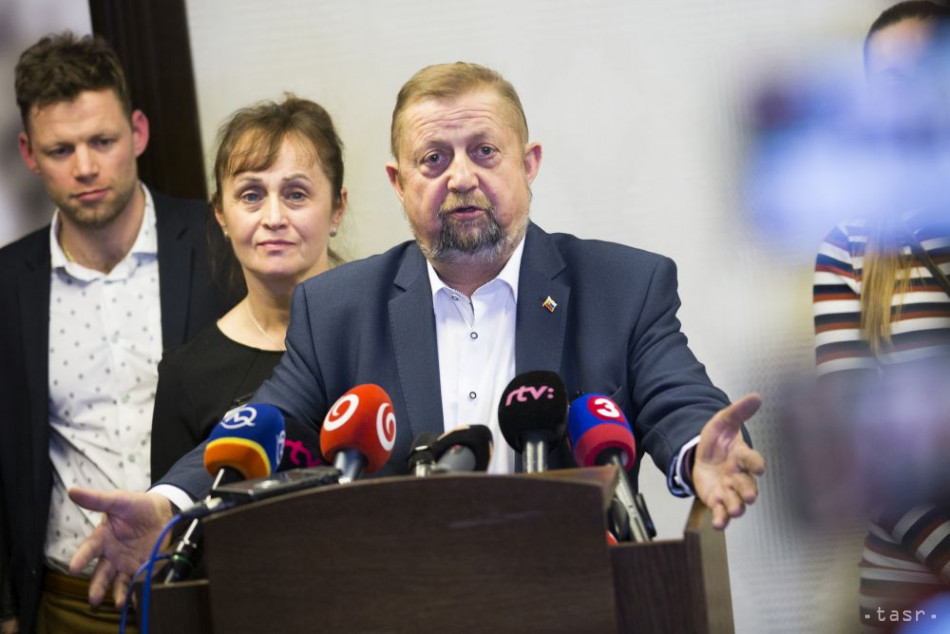 Harabin vyhrá voľby Blank Template - Imgflip