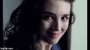 Anna smiles after slapping him - Imgflip