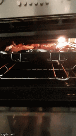 Bacon frying is aesthetically pleasing - Imgflip