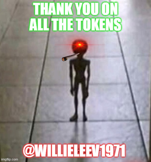 Alien in doorway - Imgflip