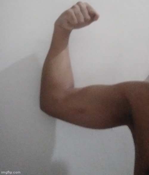 i am strong - Imgflip