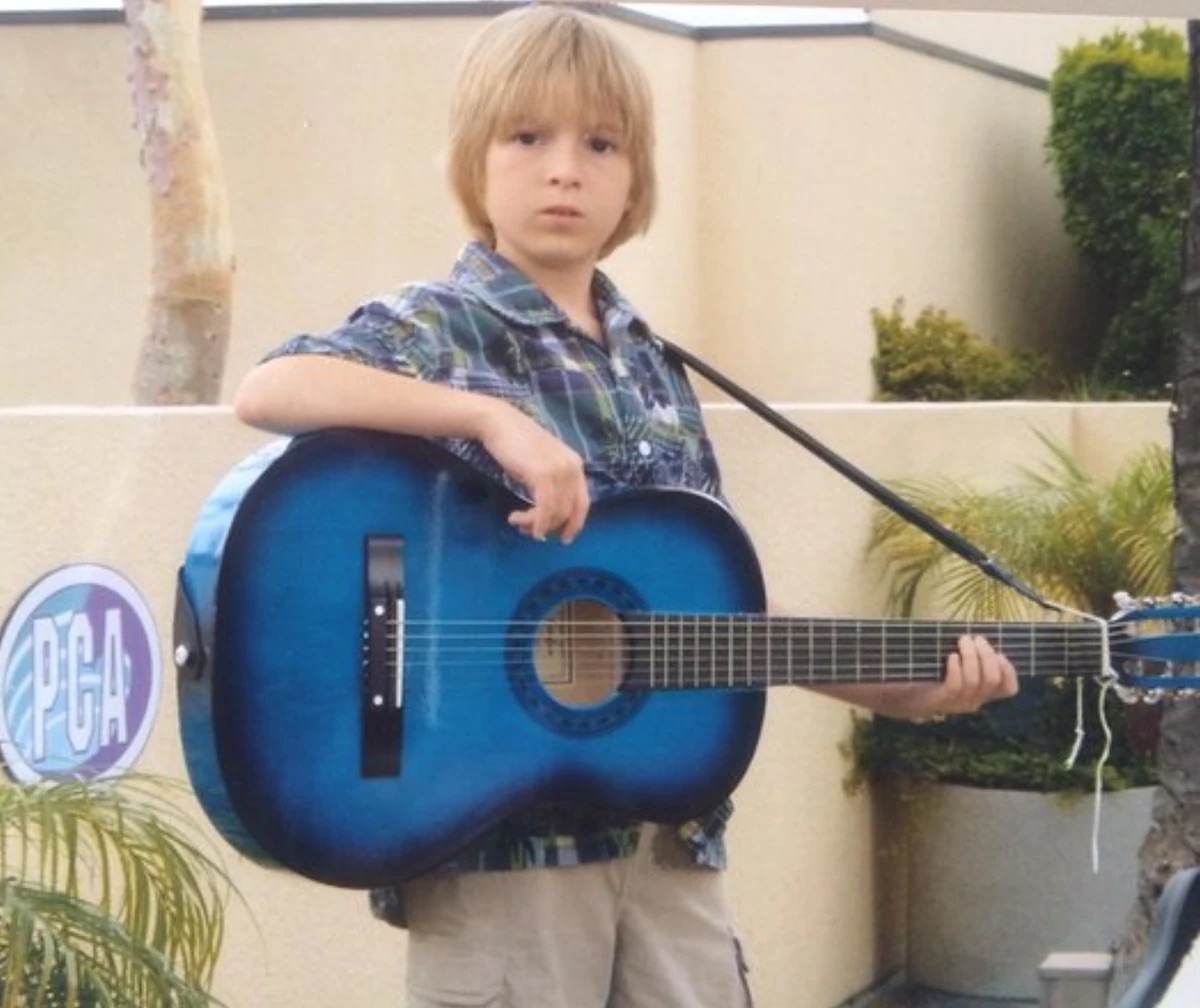 Dustin Blank Template - Imgflip