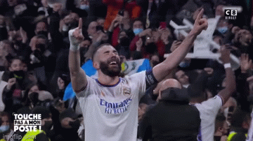 Le 3e but de Benzema et des Merengue, avec l'étrange célébration d ...