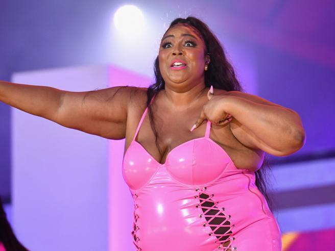 Lizzo Blank Template - Imgflip