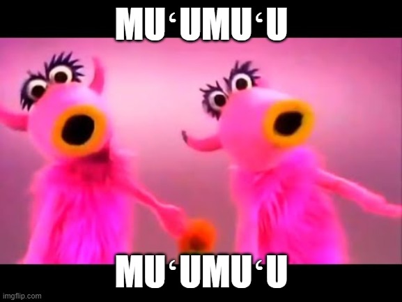 FARK.com: (12909912) Vintage Muʻumuʻus available at the Muʻumuʻu ...