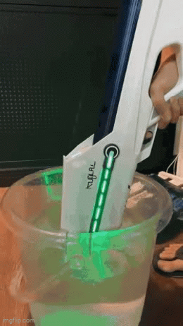 Now That's What I Call A Super Soaker ! - Imgflip