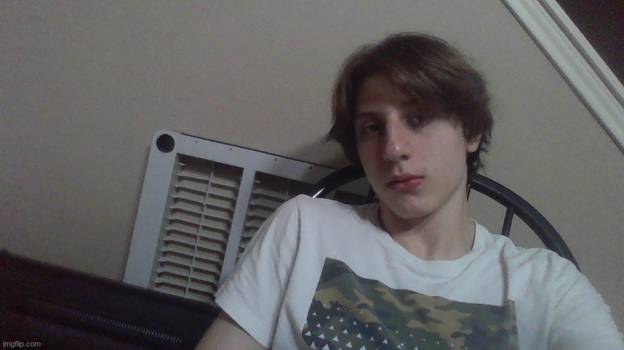 i may or may not have caused my hair to now be stuck as a middle part ...