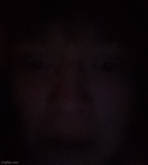 Shake your screen to jiggle my disturbed expression as I'm being hunted ...