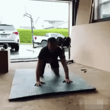 I Don't Wish To Brag, But This Is Me Doing One Push Up ! - Imgflip