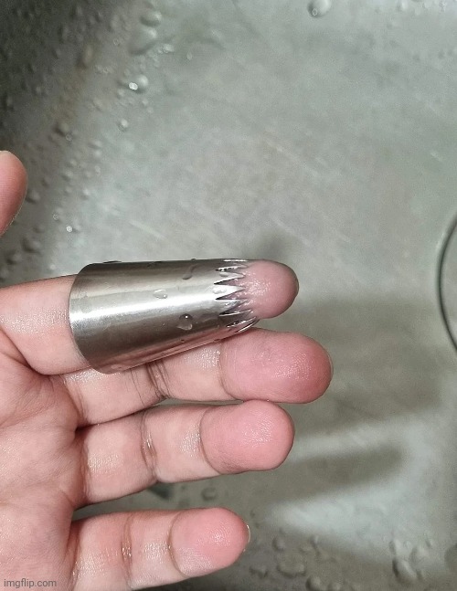 Saw this on reddit, how tf are they gonna get it off - Imgflip