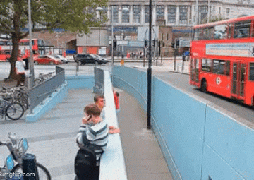 Parkour - How to Make An Impression (On The Wall) ! - Imgflip