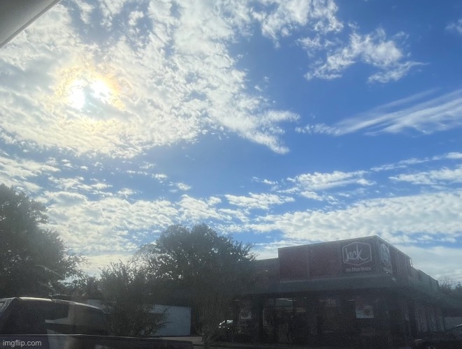 why do clouds look so weird - Imgflip