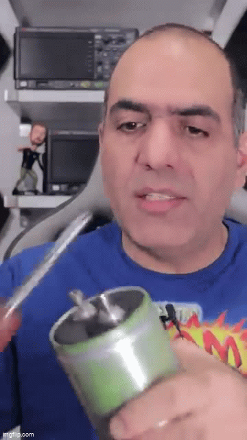ElectroBoom Funny Shocking Capacitor - Imgflip