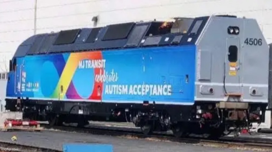 NJT foamer heritage unit dropped - Imgflip