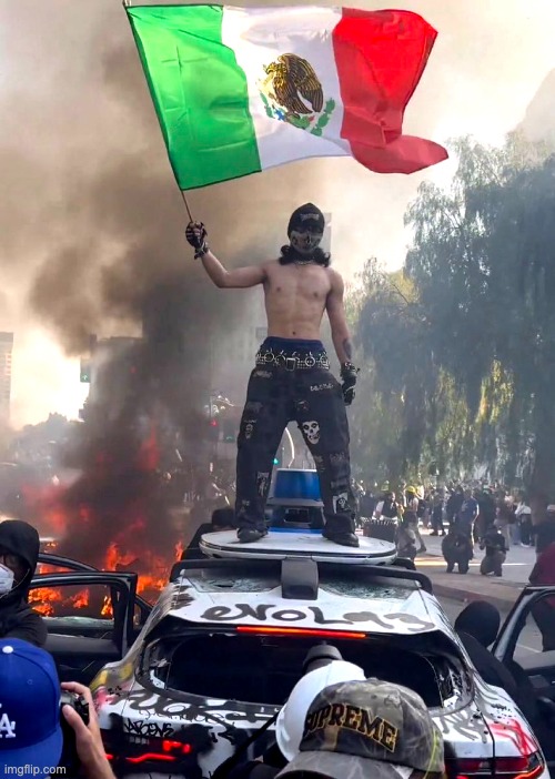 Waymo The Slow Mo – No Minister