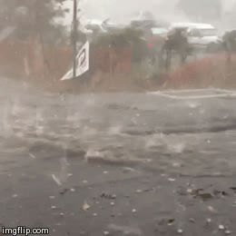 Biggest hail storm I have ever witnessed. Complete chaos in the city. BNE, Australia - Imgflip